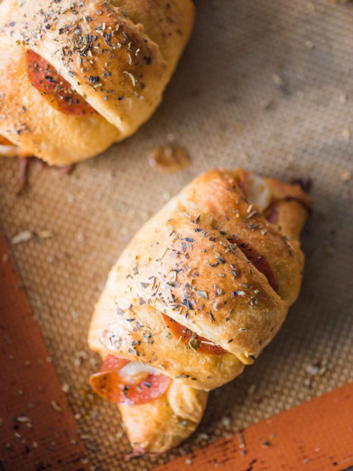 Easy Pepperoni Crescent Rolls - Sweetly Splendid