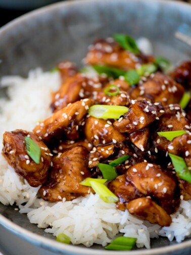 Easy General Tso Chicken - Sweetly Splendid