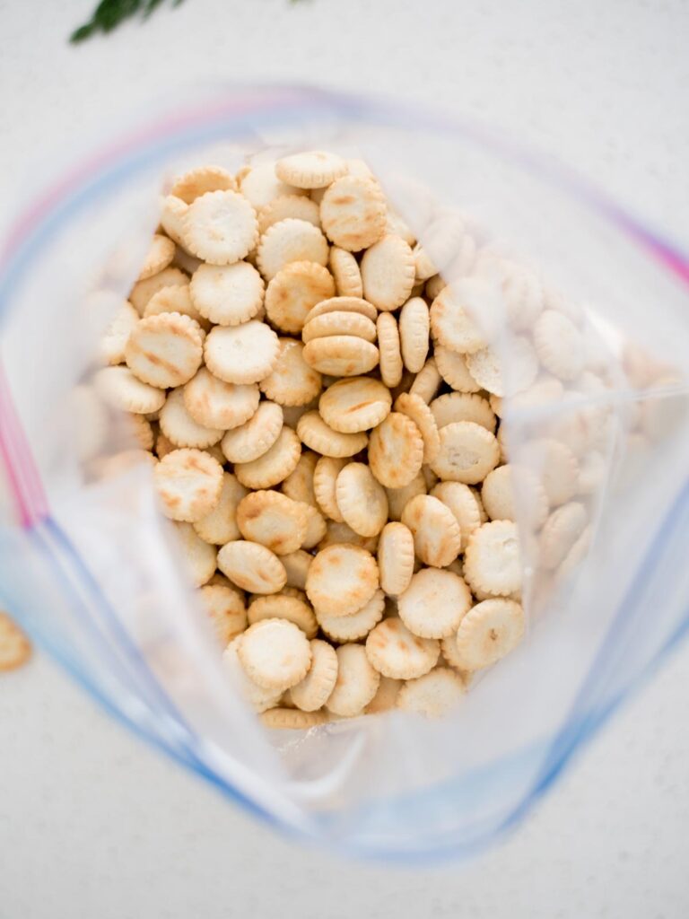 Ranch Crackers Recipe - Sweetly Splendid