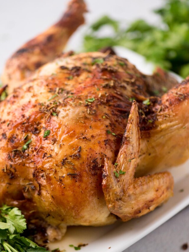 4-Ingredient Crockpot Ranch Chicken - Sweetly Splendid