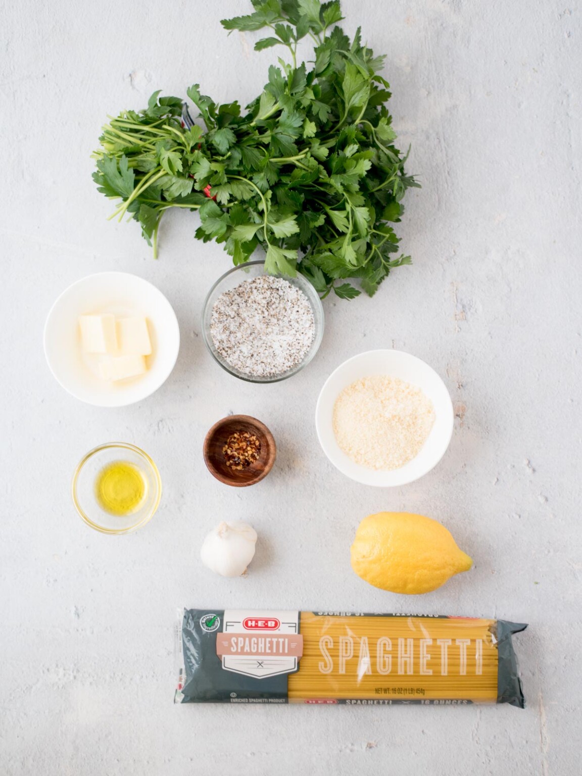 Lemon Garlic Pasta - Quick & Easy Weeknight Recipe - Sweetly Splendid