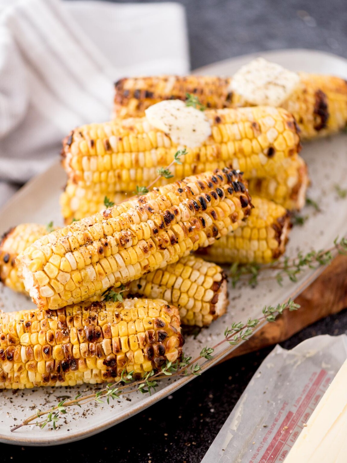 Best Grilled Corn on the Cob (No Husk) - Sweetly Splendid